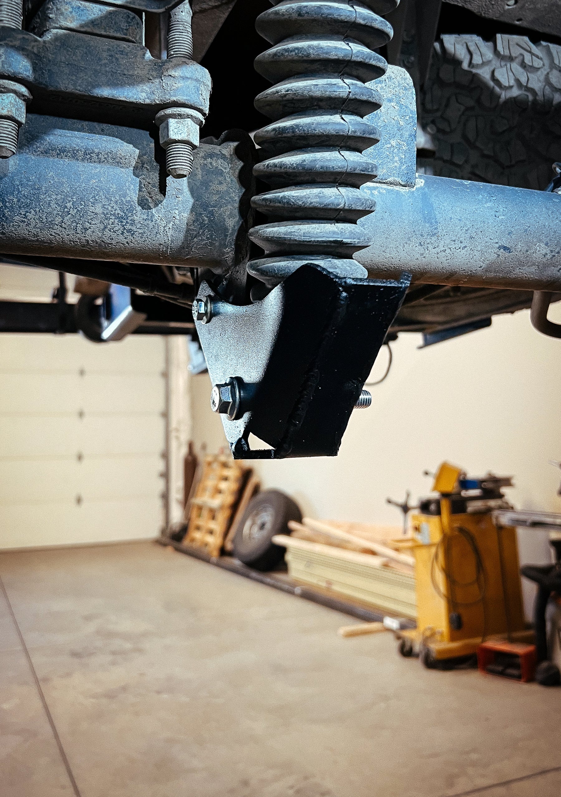 Juggernaut USA 4x4 Mercedes Sprinter Rear Shock Skid Plates (2019-2022 ...